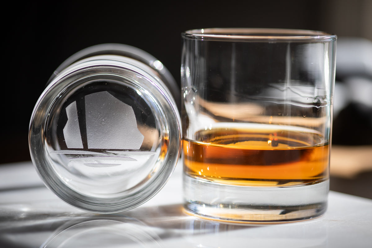 Rock Glass with Split Rock Logo – Split Rock Distilling